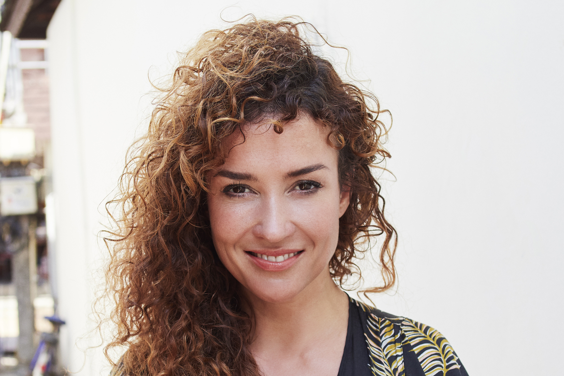 “Katja Schuurman stond nerveus naar binnen te loeren” - Showbizzsite.nl